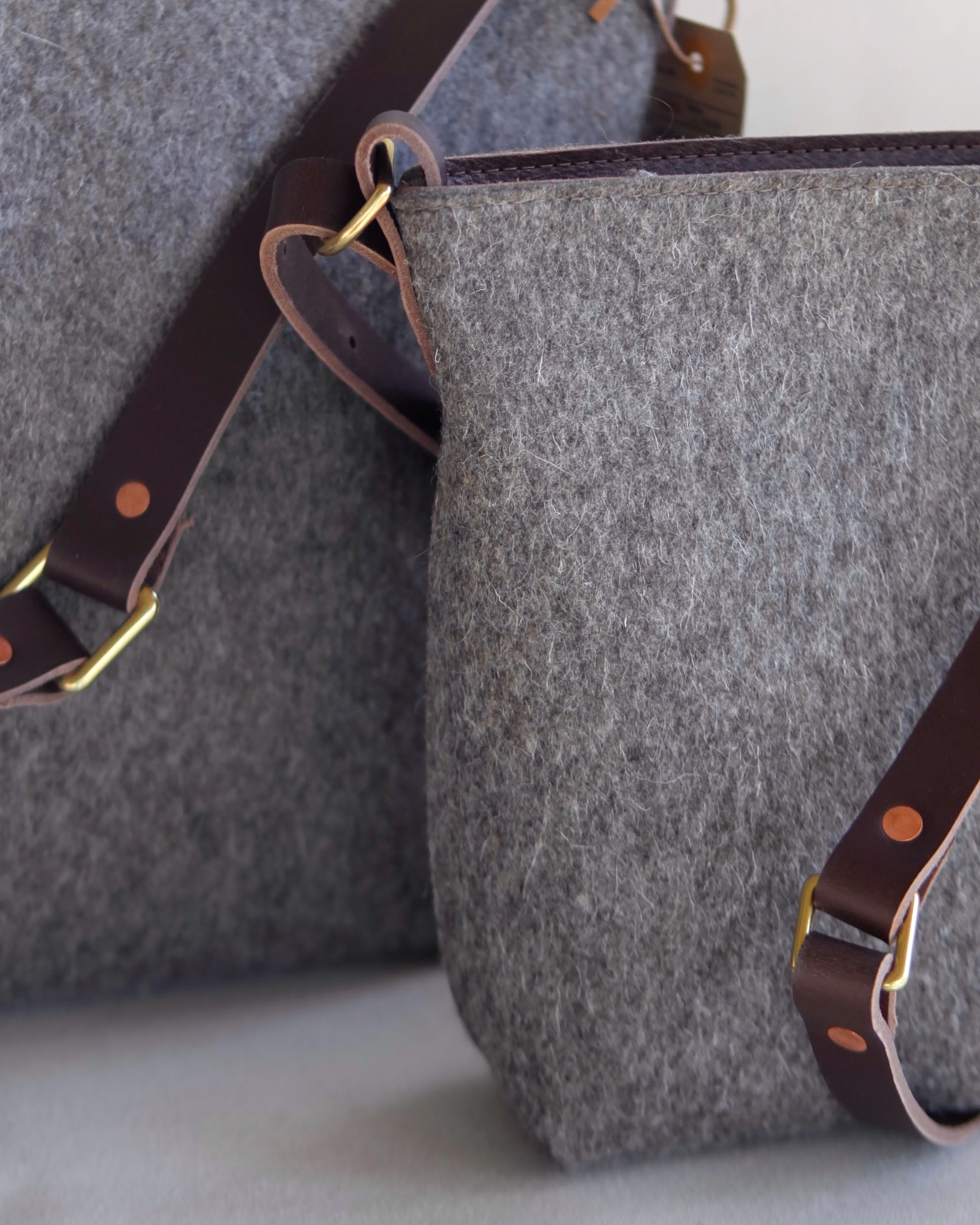 FELT – Spartan Carry